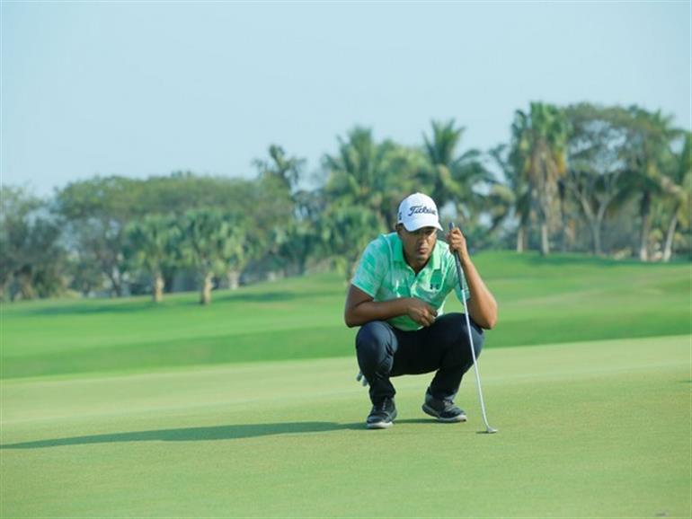 Gujarat Open Golf Championship 2023: Local lad Anshul Patel, Aman Raj ...