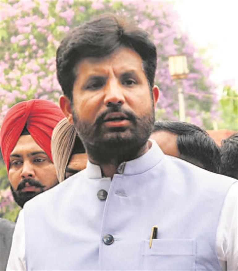 Raja Warring writes to DGP over rising radical activities